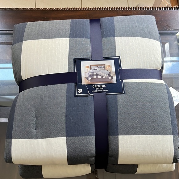 Daniel Cremieux | Bedding | Cremieuxdalton Embrace Plaid Mini Comforter ...